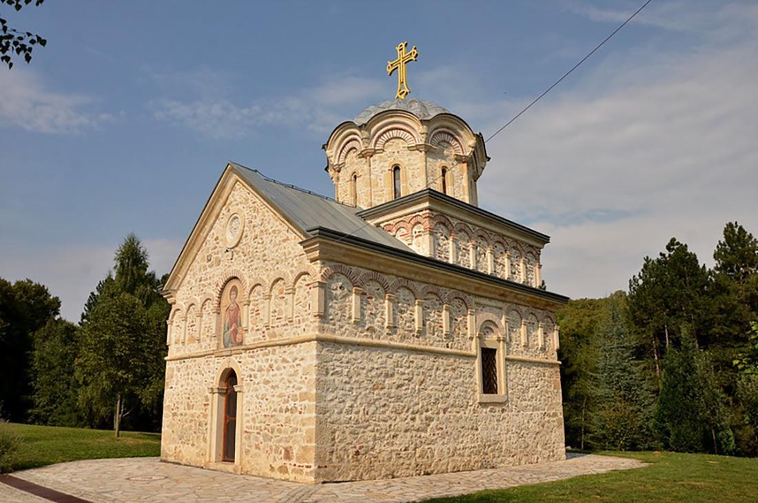 Staro i novo Hopovo - Turistiko